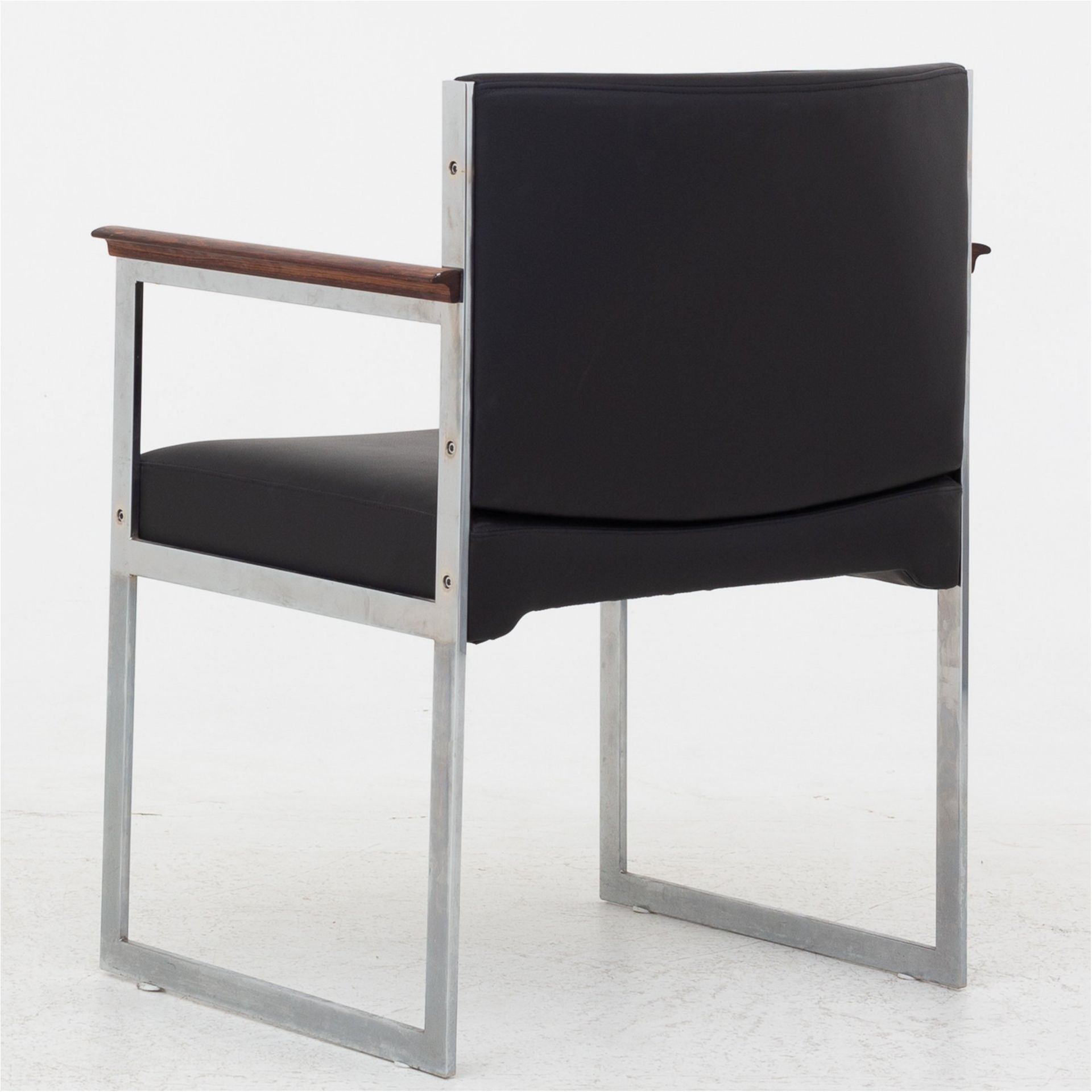 Armchair in steel