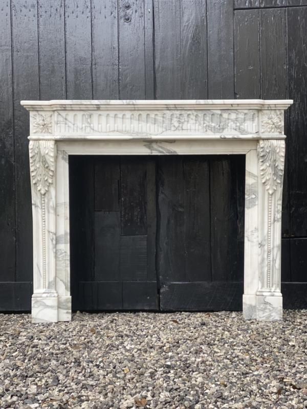 Louis XVI Style Fireplace In Arabescato Marble Late Nineteenth Century