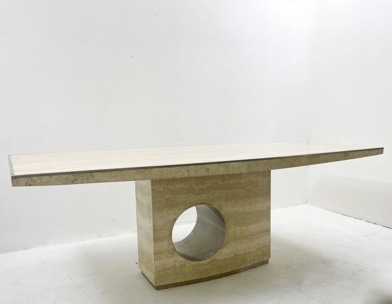 Mid Century Modern Travertine Dining Table by Willy Rizzo