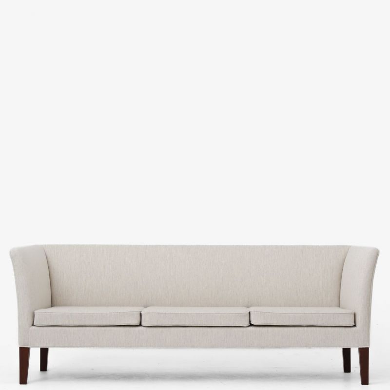 Freestanding sofa in wool