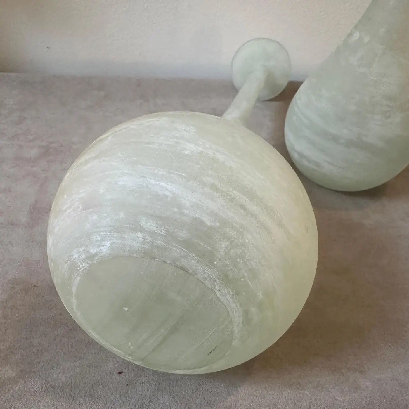 Set of Three 1980s Cenedese White Scavo Murano Glass Soli Flower Vases