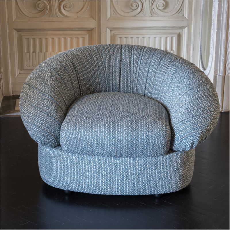 1970s Round Lounge Chair White or Blue or Green or Black Woven Bouclè ...